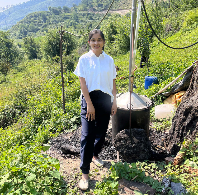 About Us – Blend It Raw Apothecary